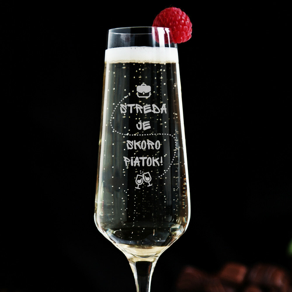 Skoro pátek - Gravírované poháre na šampanské - MyGift.sk